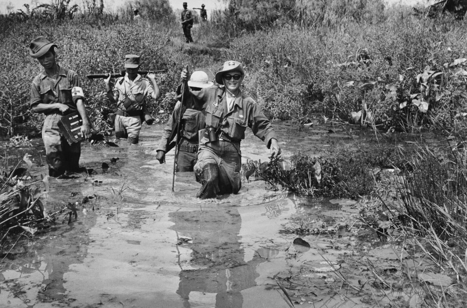 Guerra de Vietnam: Tácticas de Guerrilla, Intervención de EE.UU. y el ...